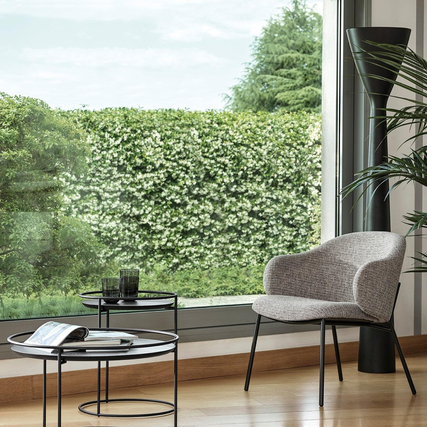 Holly CS3417-M 1300 Lounge Chair — Calligaris Westchester